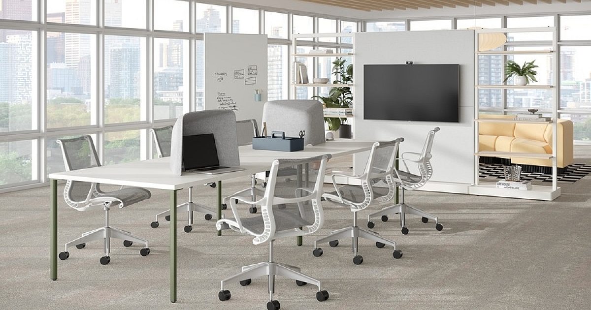 OE1 Personal Hoodie | CWC