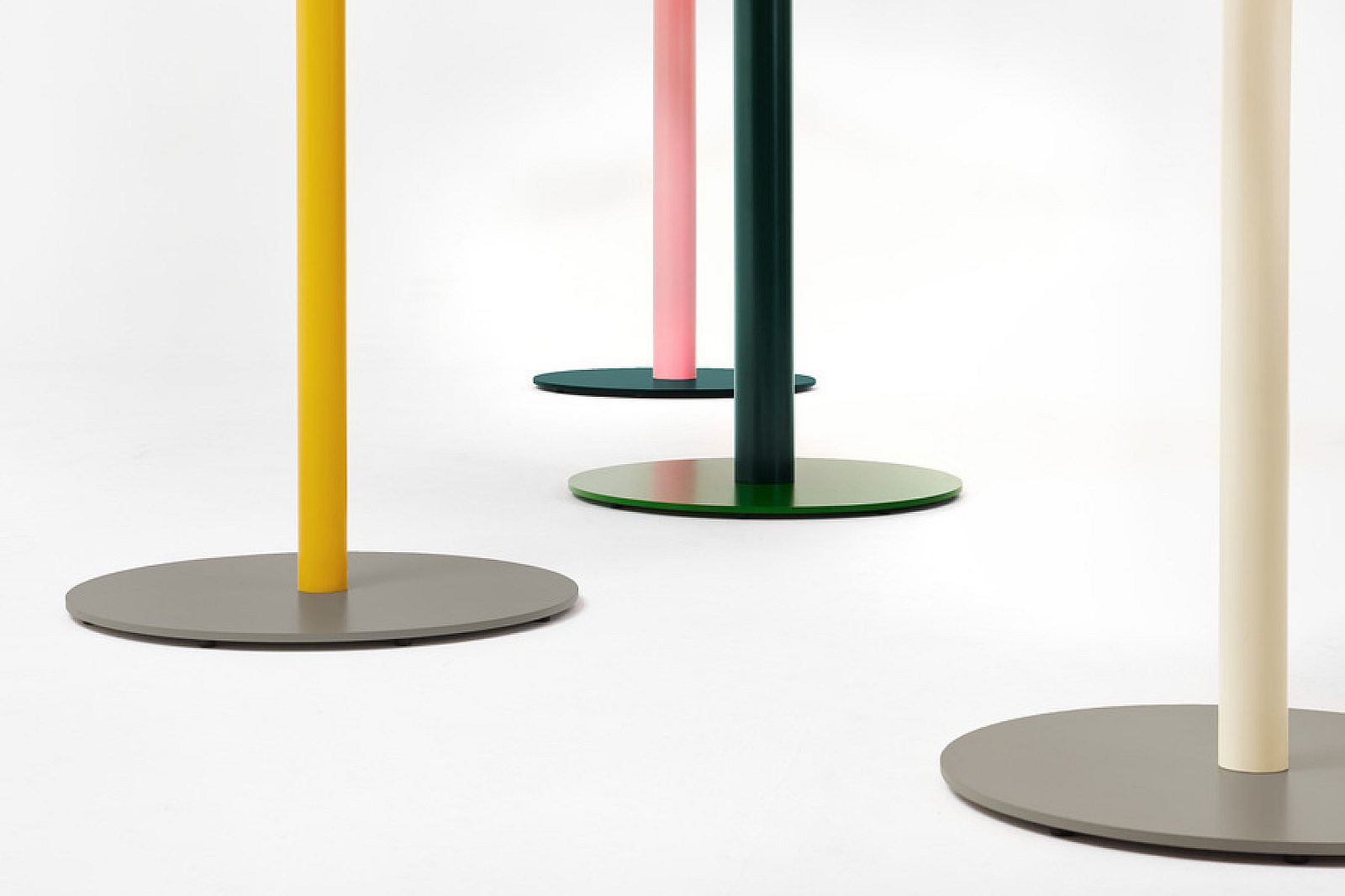 Tier Café Table | CWC