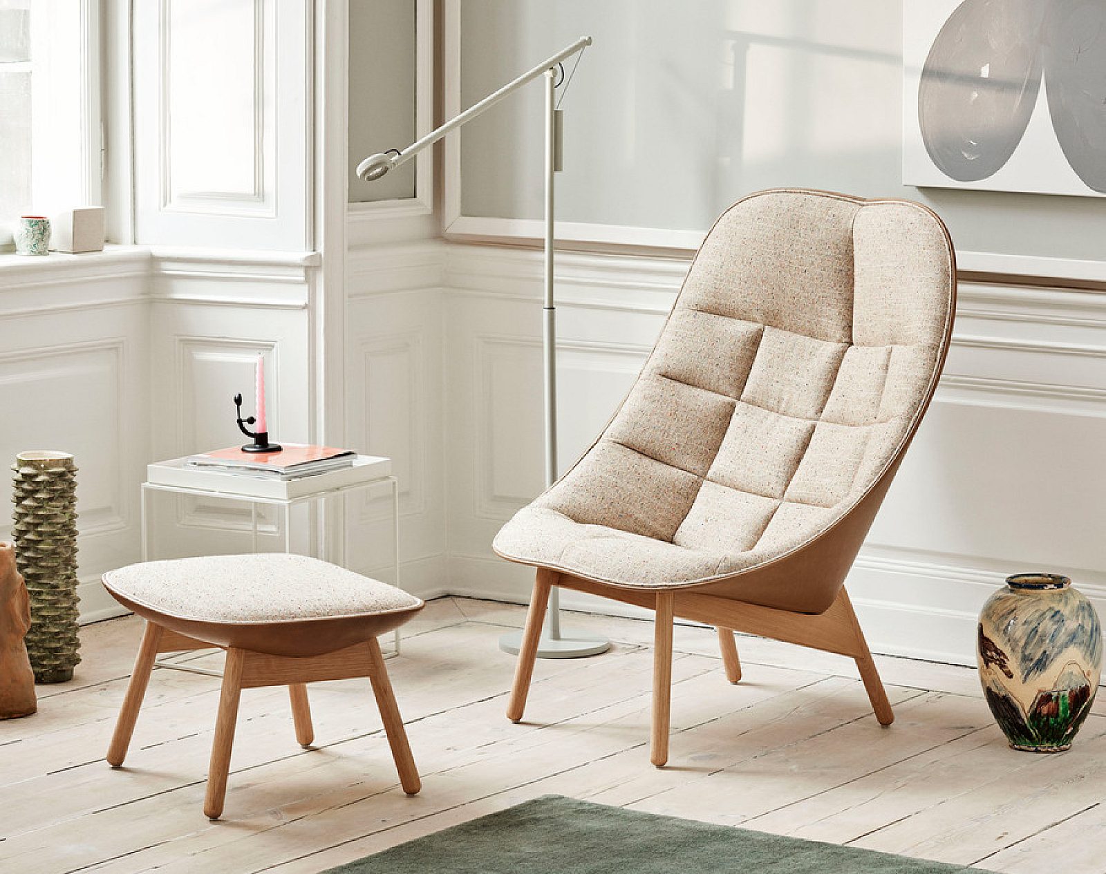 Uchiwa Lounge Chair and Ottoman | CWC
